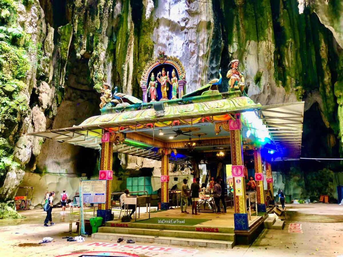 See One Of The Most Amazing Temples In Malaysia - Batu Caves KL - We ...